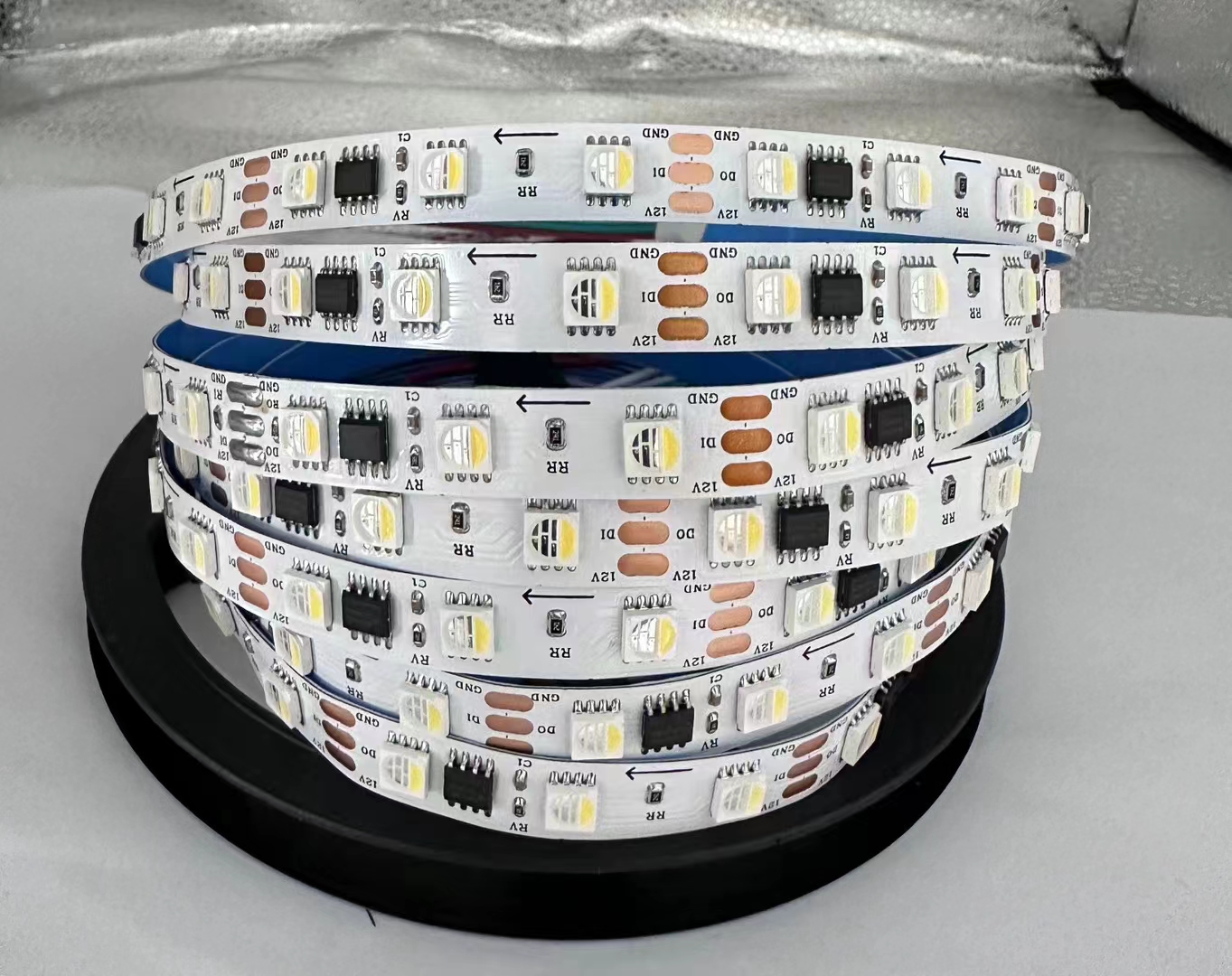 12V 24V SPI Digital Addressable Pixel RGBW LED Strip TM1814