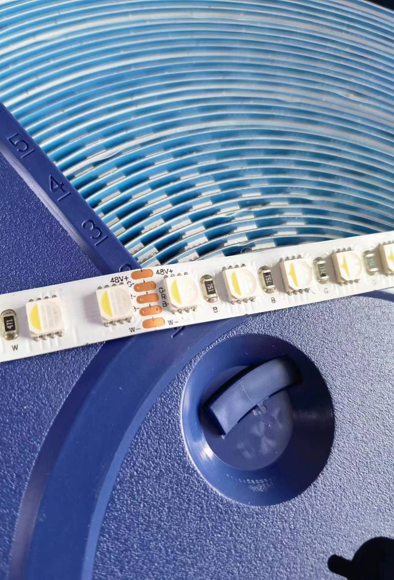 48V 96D RGBW LED Strip